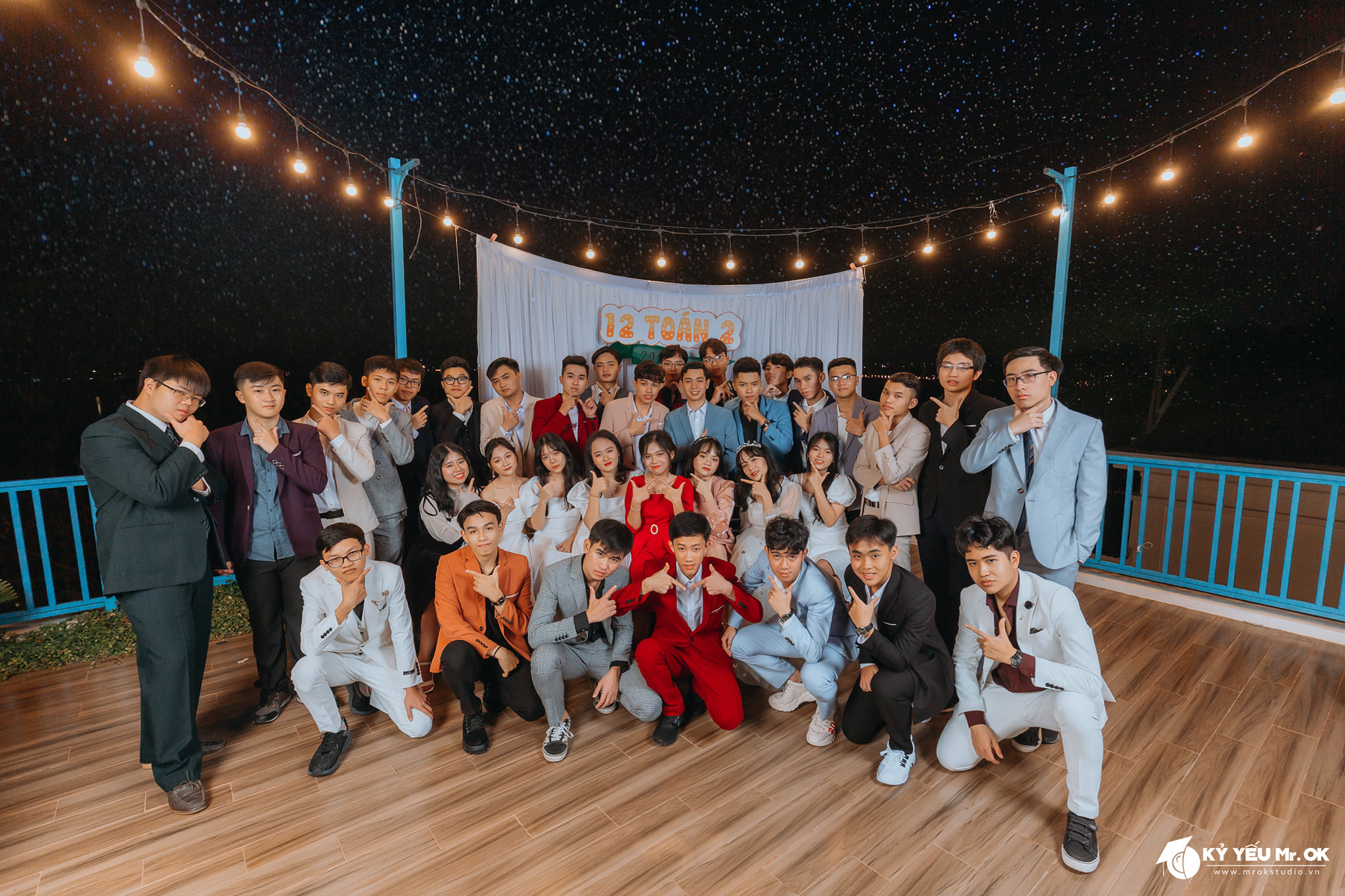 Top 8 Địa chỉ chụp kỷ yếu đẹp và chất lượng nhất tại Đà Nẵng - AllTop.vn